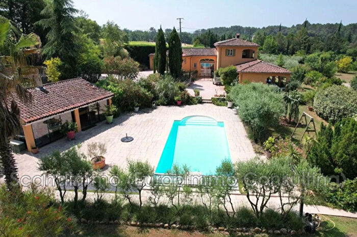 Cotignac : Maison 6 pièces à vendre