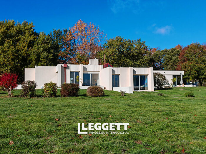 Maison à vendre - Fleurance - 7 pièces - 5 chambres