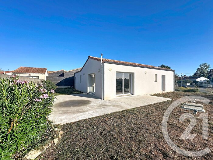 Sainte-Gemme-la-Plaine - Maison 3 pièces à vendre