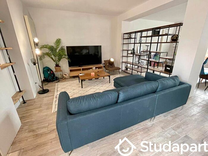 Saint Cybard-Houmeau, Angoulême - Appartement 1 pièce à louer