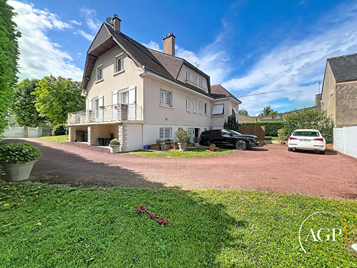 Maison 7 pièces à vendre à Neuville-aux-Bois