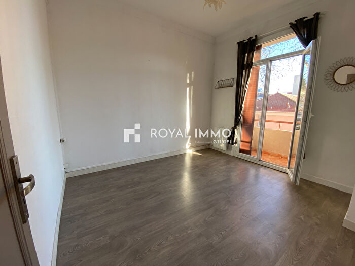 Appartement à louer - Toulon, Saint-Jean du Var - 2 pièces - 1 chambre