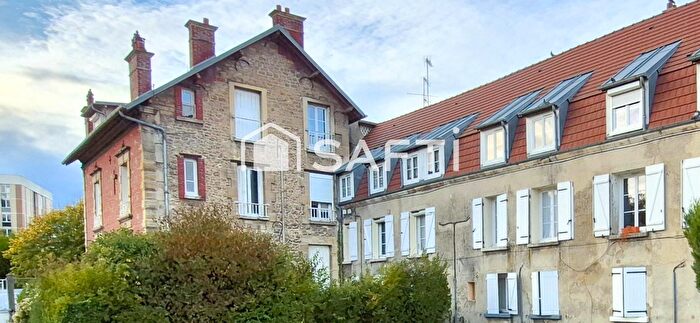 Appartement à vendre - Pont-Sainte-Maxence, Sarron - 5 pièces - 4 chambres
