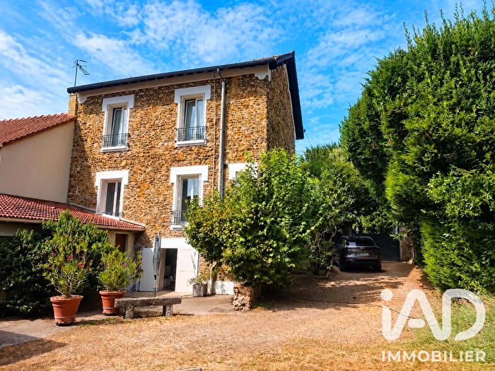 Maison 4 pièces à vendre - Corbeil-Essonnes, Centre-ville