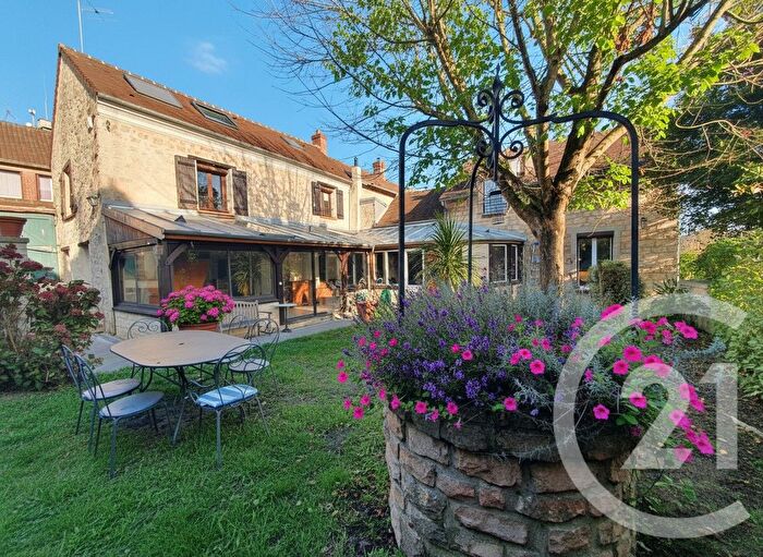 Maison à vendre - Champagne-sur-Oise - 8 pièces - 6 chambres