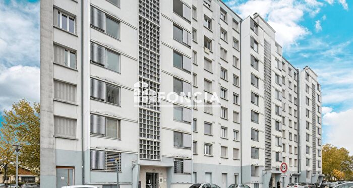 Appartement à vendre - Le Pont-de-Claix, Villancourt - 1 pièce