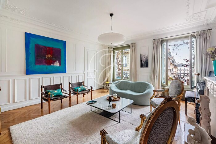 Appartement à vendre - Paris e , Trudaine, Rochechouart - 6 pièces - 4 chambres