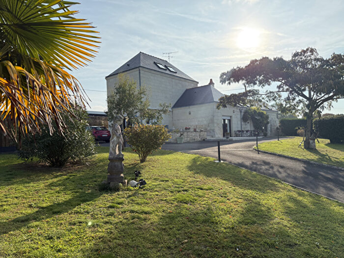 Maison à vendre - Varrains - 6 pièces - 3 chambres