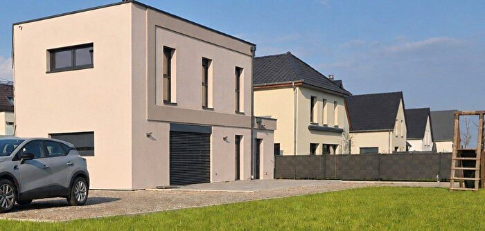 Maisons à vendre et appartements à louer - 3