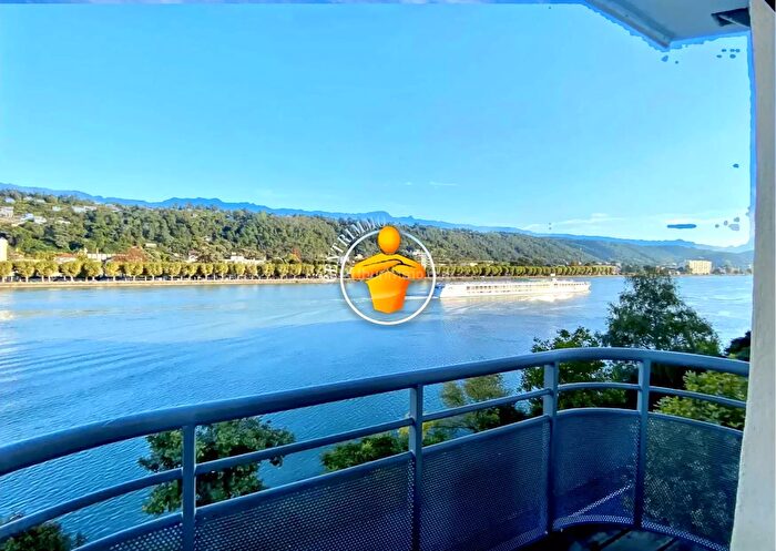 Appartement à vendre - Vienne - 3 pièces - 2 chambres