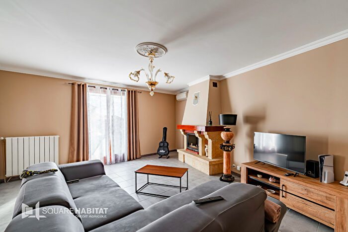 Maison à vendre - Saint-André-de-Cubzac - 4 pièces - 3 chambres