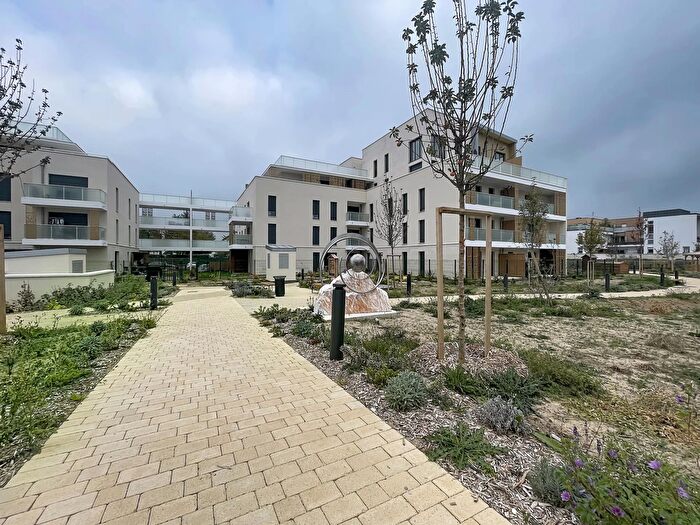 Élancourt, Clé Saint-Pierre, Pissaloup, La Revanche - Appartement 1 pièce à vendre