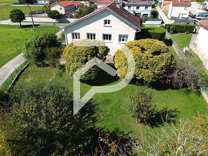 Maison à vendre - Pizay - 10 pièces - 4 chambres