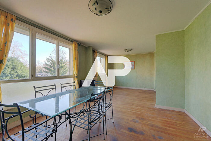 Appartement à vendre - Rueil-Malmaison, Bords de Seine - 3 pièces - 1 chambre