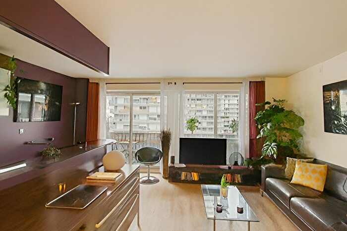 Appartement à vendre - Puteaux, Front de Seine Bellini - 2 pièces - 1 chambre