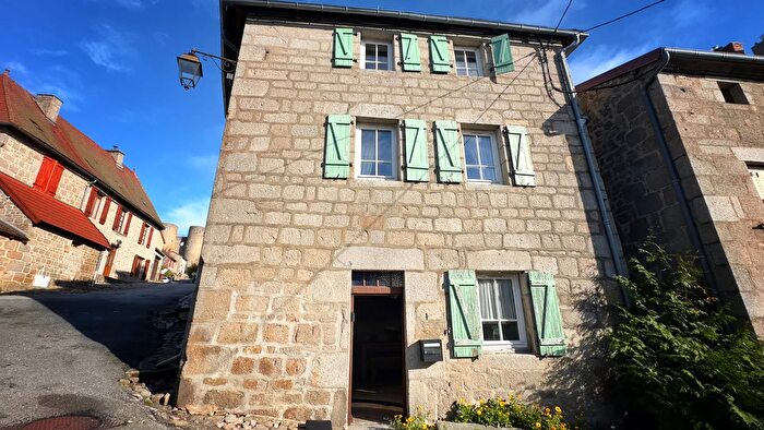 Maison à vendre - Crocq - 4 pièces - 2 chambres