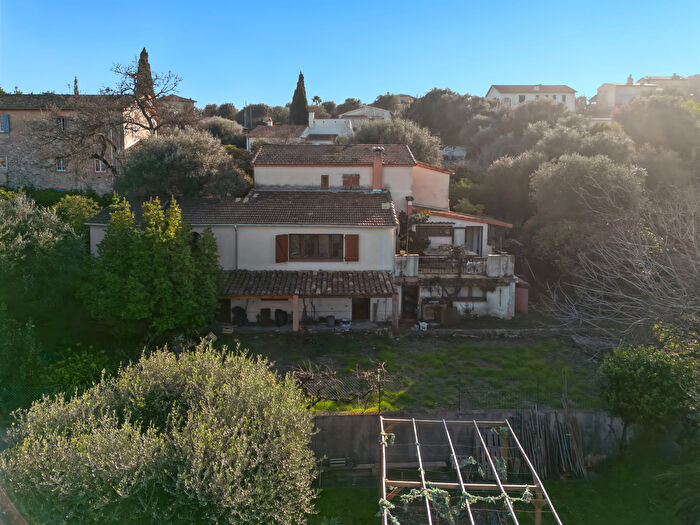 Maison à vendre - Falicon - 9 pièces - 5 chambres