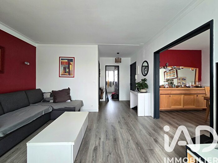 Appartement 4 pièces à vendre à Livry-Gargan, Zones Commerciales