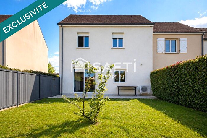 Guignes : Maison 4 pièces à vendre
