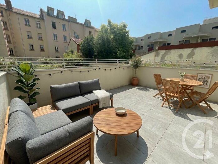 Appartement à vendre - Lyon e , Monchat - 3 pièces - 2 chambres