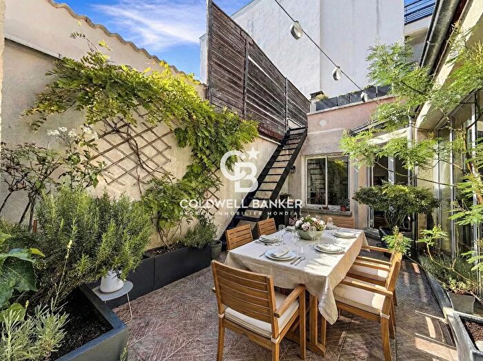 Maison à vendre - Puteaux, La Défense - 6 pièces - 4 chambres