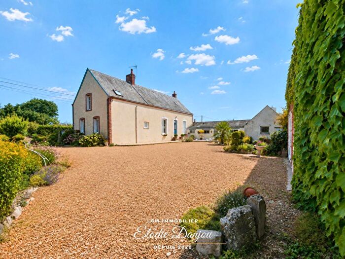 Maison 4 pièces à vendre à Bricy