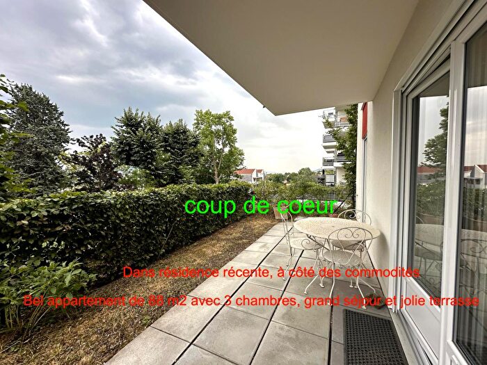 Appartement à vendre - Cournon-dAuvergne, Centre-ville, Vieux Bourg - 5 pièces - 3 chambres