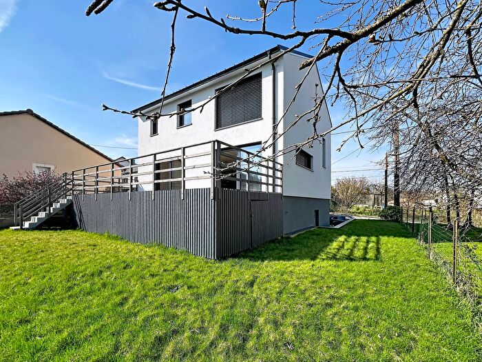 Maison à vendre - Volmerange-les-Mines - 6 pièces - 3 chambres