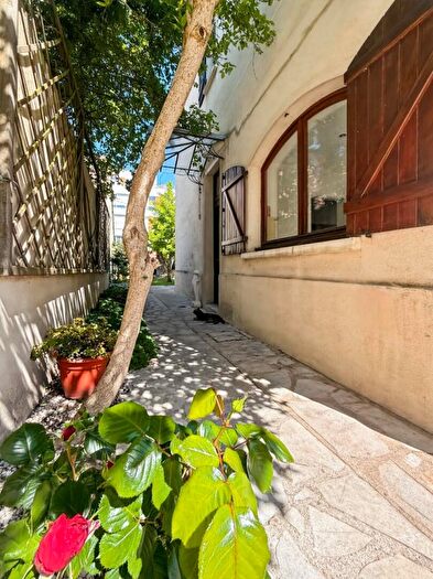 Maison à vendre - Livry-Gargan, Nord - 8 pièces - 6 chambres