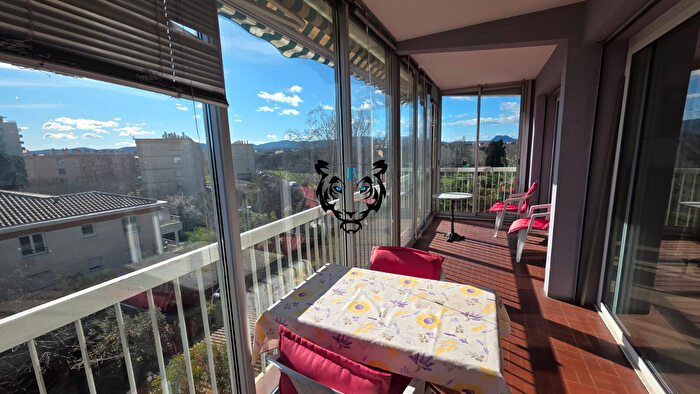 Appartement à vendre - Fréjus, Centre-ville - 5 pièces - 3 chambres