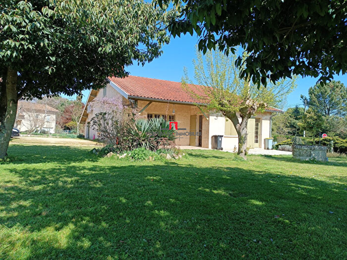 Maison 5 pièces à louer - Yvrac