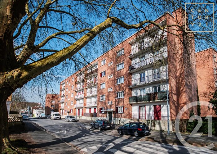 Appartement à vendre - Maubeuge, Centre-ville - 5 pièces - 3 chambres