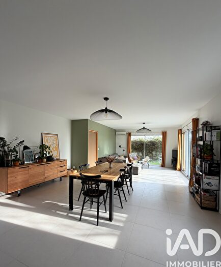 Maison à vendre - La Jarrie - 5 pièces - 3 chambres