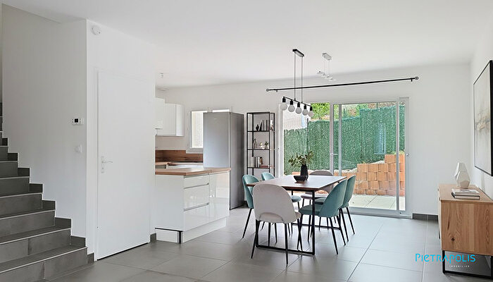 Meyrieu-les-Étangs : Maison 4 pièces à vendre