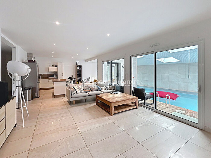 Maison 6 pièces à vendre à Saint-Méloir-des-Ondes