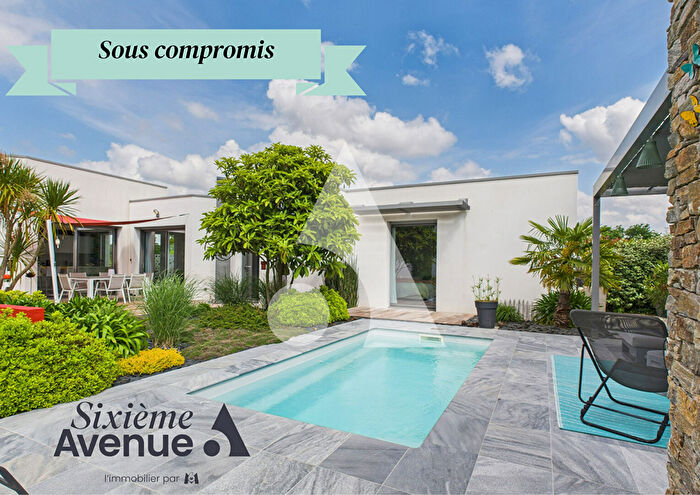 Maison à vendre - Mouilleron-le-Captif - 7 pièces - 5 chambres