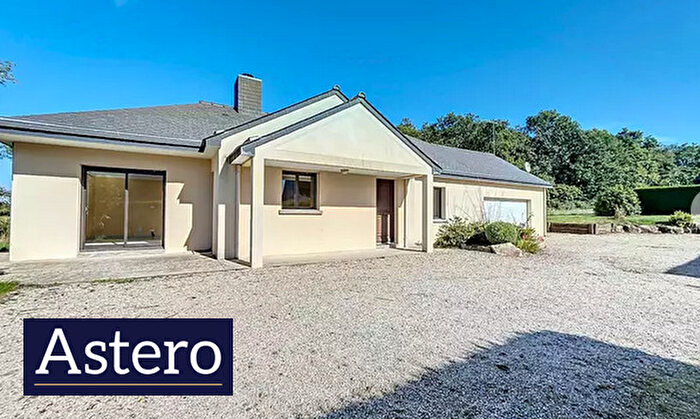 Maison à vendre - Ploërmel - 5 pièces - 4 chambres