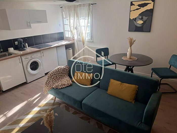 Appartement à louer - Pécharmant, Bergerac - 2 pièces - 1 chambre