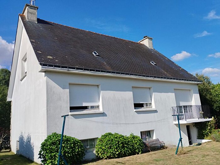 Maison à vendre - Gourin - 4 pièces - 3 chambres