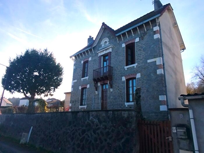 Maison à vendre - Bosmie-lAiguille - 4 pièces - 2 chambres