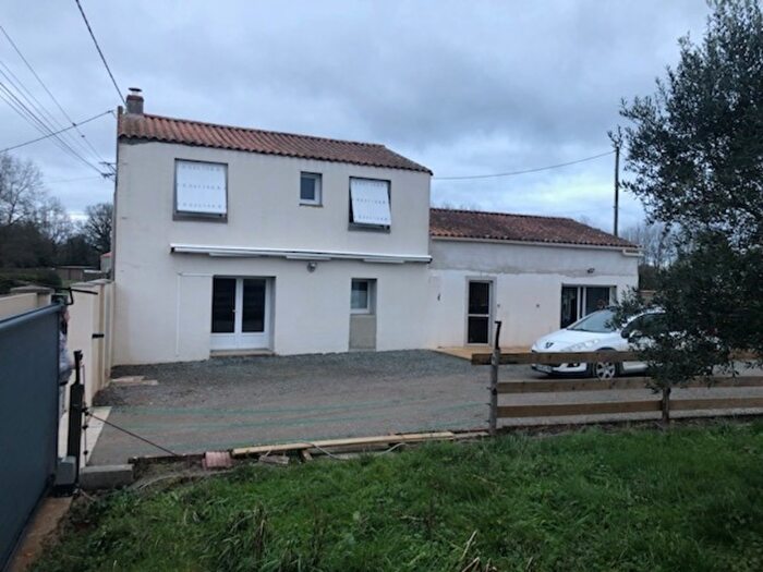 Maison à vendre - La Boissière-des-Landes - 6 pièces - 3 chambres