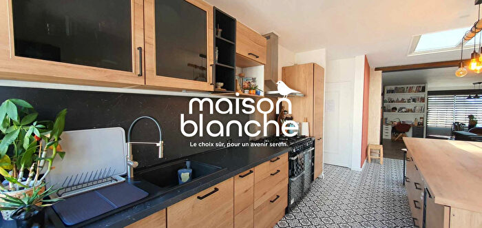 Maison à vendre - La Rochelle, Laleu, La Pallice, La Rossignolette, Vaugouin - 7 pièces - 4 chambres