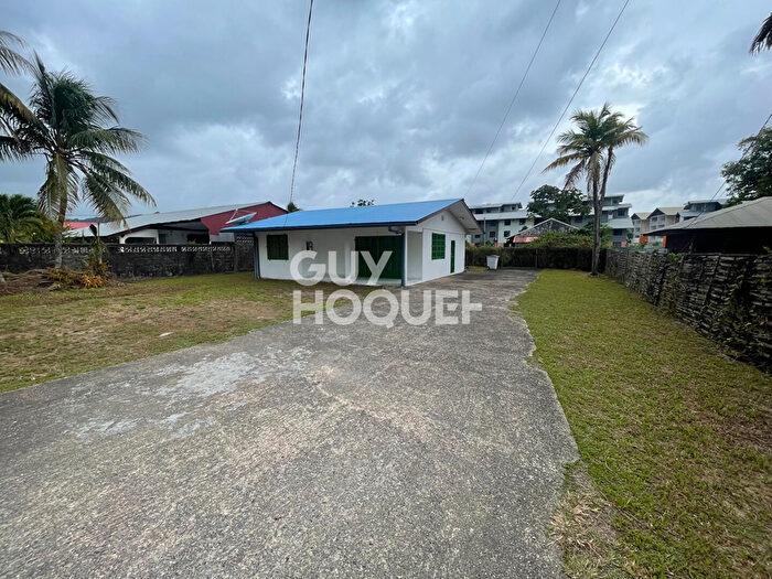 Maison à louer - Cayenne - 4 pièces - 3 chambres