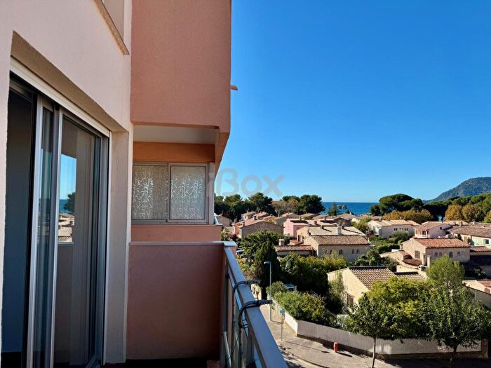 Appartement à louer - Saint-Mandrier-sur-Mer - 1 pièce