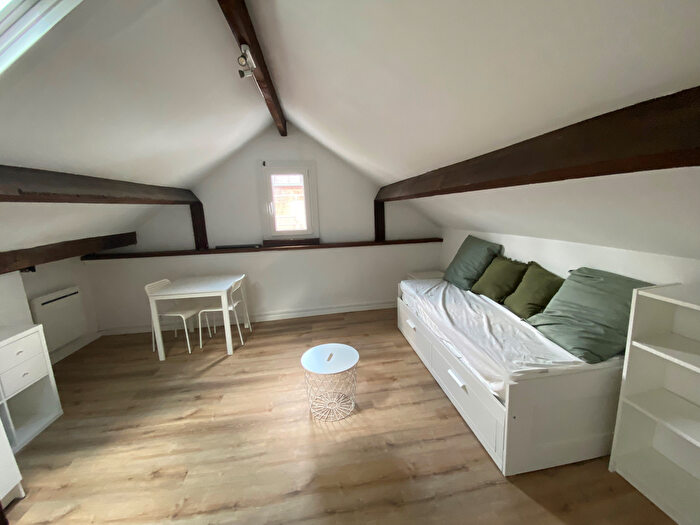 Appartement 1 pièce à Amiens, La Vallée Amiens, à louer