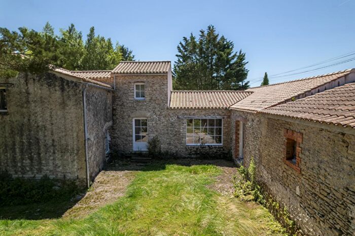 Machecoul : Maison 5 pièces à louer