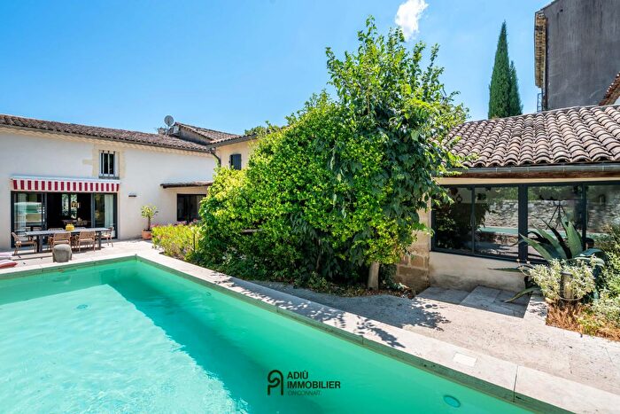 Maison 9 pièces à vendre à Uzès