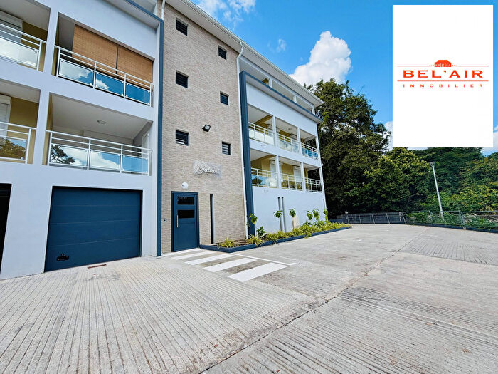 Appartement à louer - Fort-de-France - 3 pièces - 2 chambres