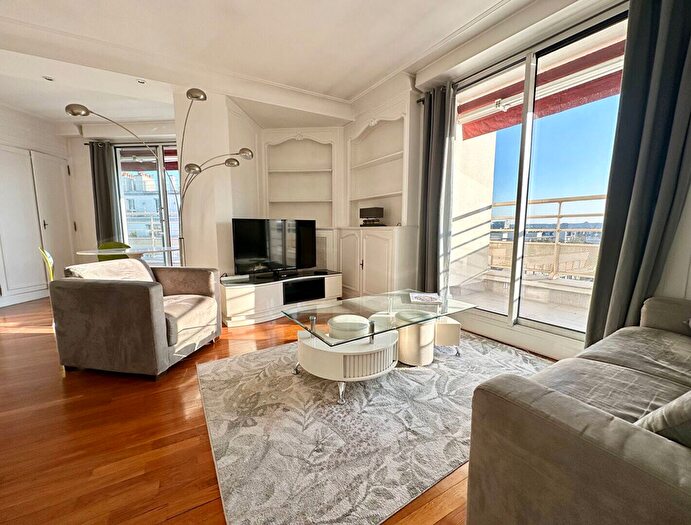 Appartement à louer - Muette Nord, Paris ème arrondissement - 2 pièces - 1 chambre