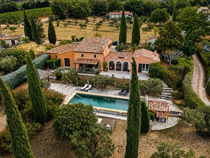 Maison 7 pièces à vendre à Aups